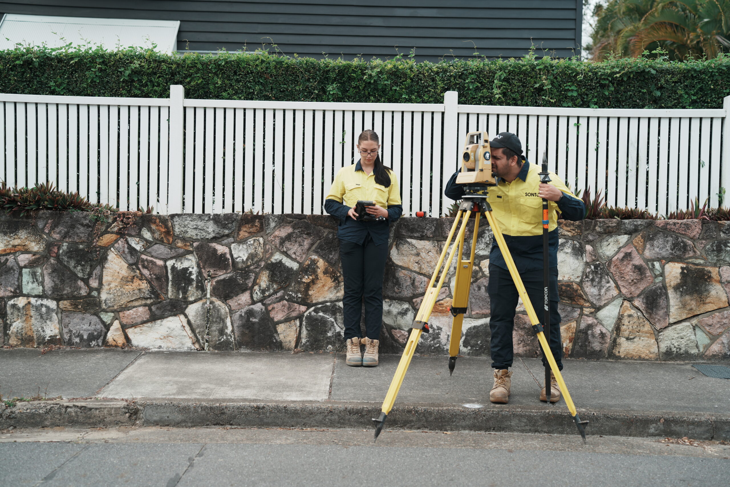 What is a Contour and Detail Survey? | Sonto